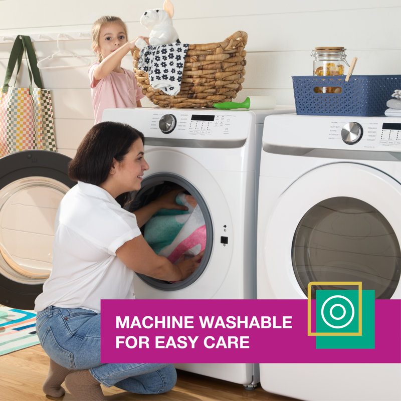 Town & Country Living TOWN & COUNTRY PLAY Leta Zebra Stripe Kids Plush Washable Area Rug, Pink ...